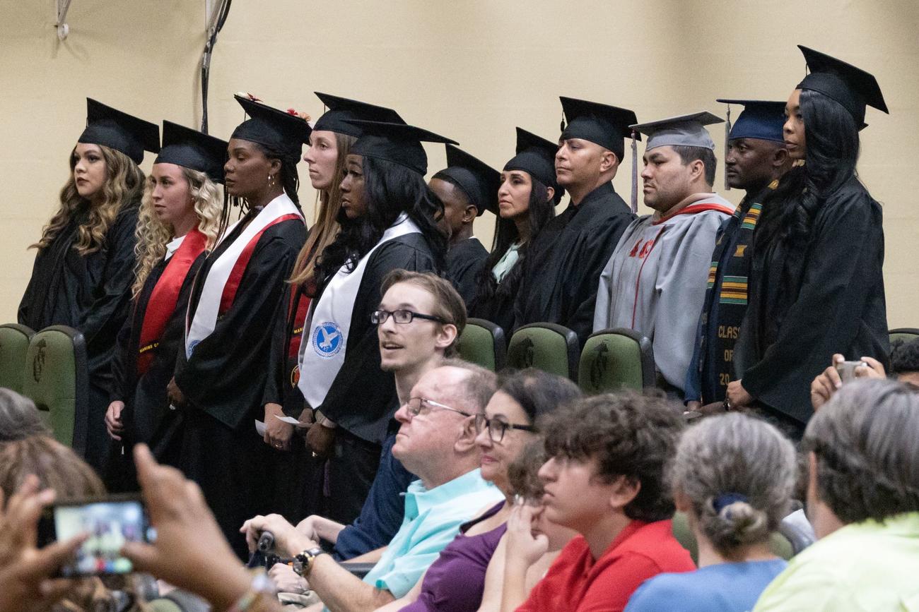 Courtroom Overturns Ruling That Would Have Given Some Vets Additional GI Invoice Cash for Extra ...